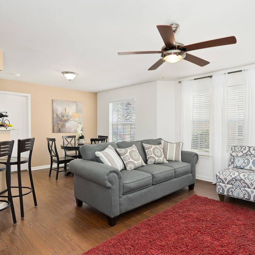 HEARTHSTONE by DECO - 1000 E Vermont Ave. | McAllen | TX 78503 - DECO ...